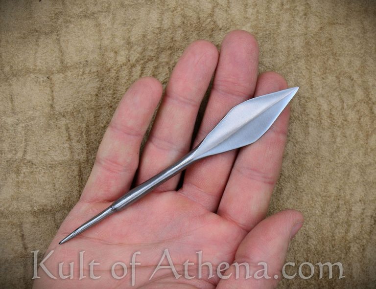 Narrow Diamond Bodkin Arrowhead - polished
