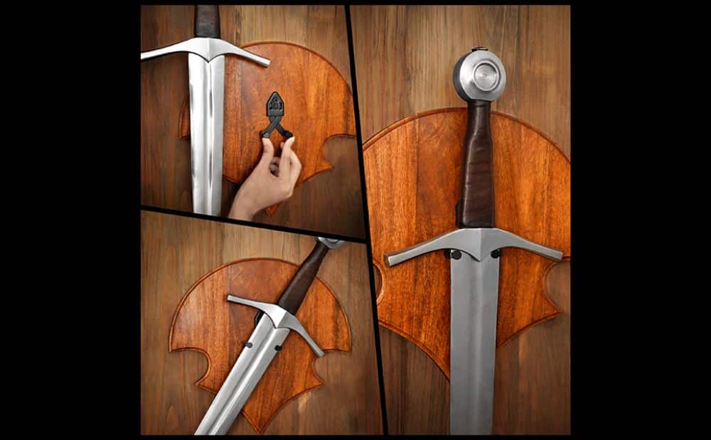 Mythrojan Handwood Sword Plaque - Kult of Athena